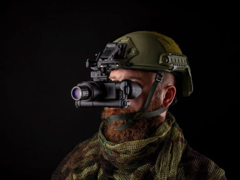 What are White Phosphor Night Vision Goggles and are They Better than ...